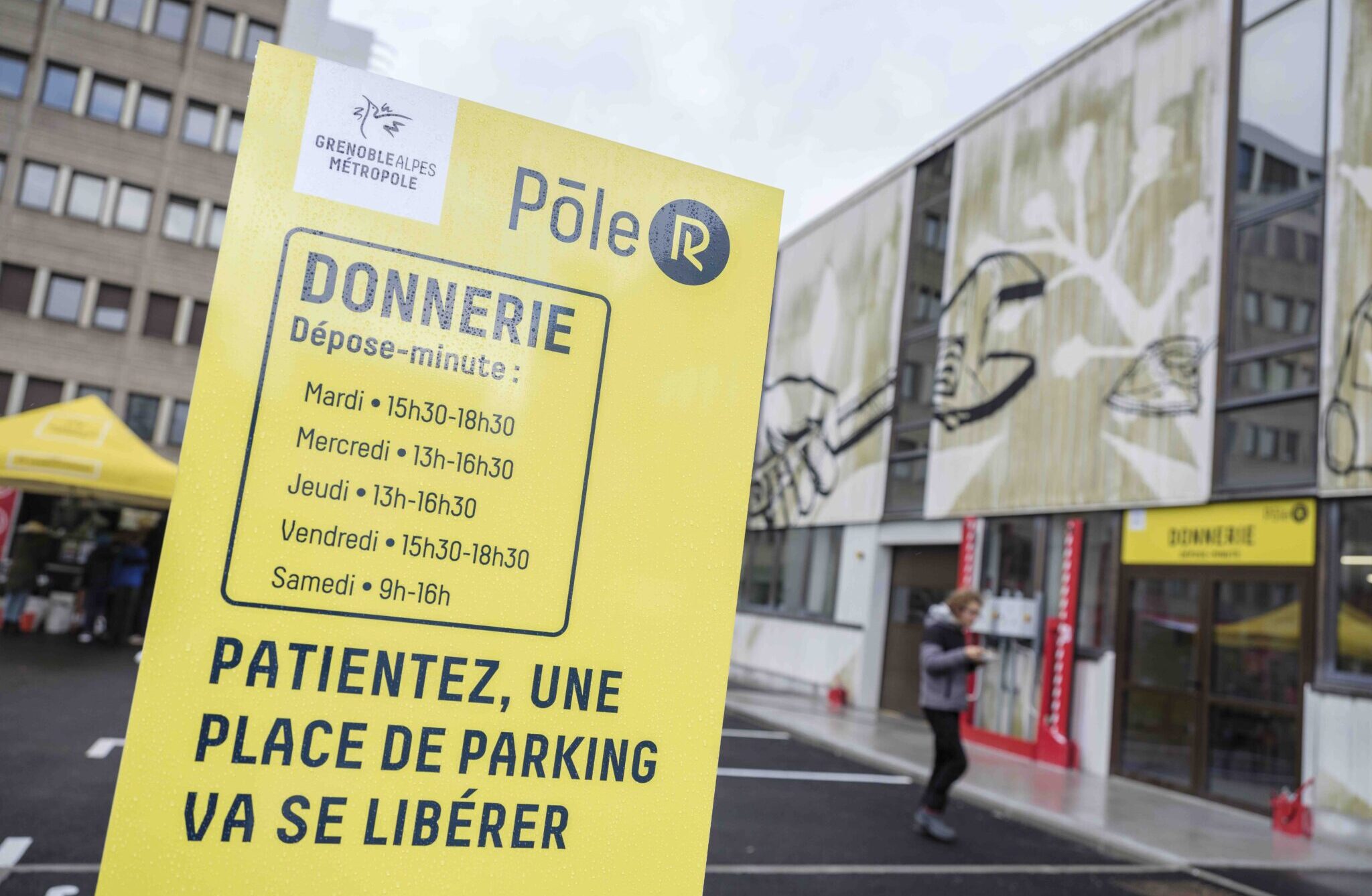 Le Pôle R de Grenoble, un espace pour donner une seconde vie aux objets ...
